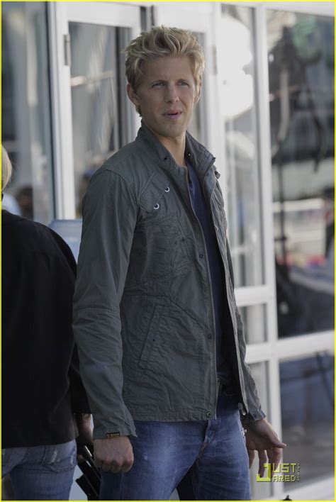 Ashley Tisdale And Aly Michalka Blue Gold White Photo 378085 Photo Gallery Just Jared Jr