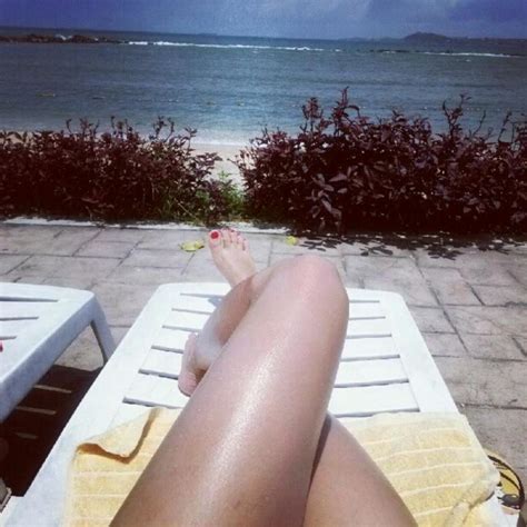 Jessy Mendiolas Feet