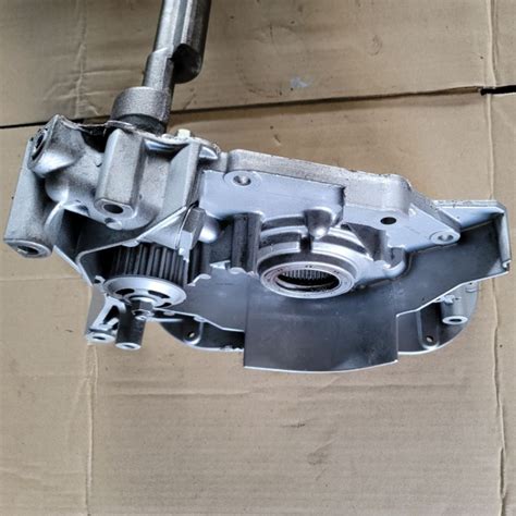 Mitsubishi Storm Pajero 2 5 4d56 D4bb Engine Oil Pump Balancing Shaft