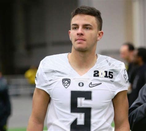 Devon Allen Height Weight Age Biography Wife And More Starsunfolded