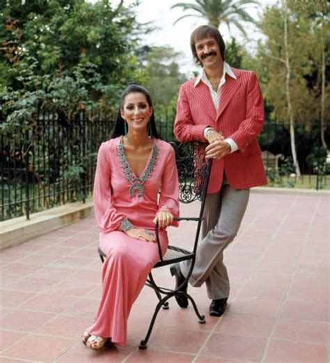 25 Wonderful Color Photographs Of Sonny Bono And Cher From Between The