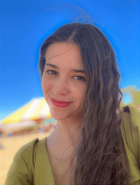 The Face Of A Girl Without Make Up At All F22 Rfaces