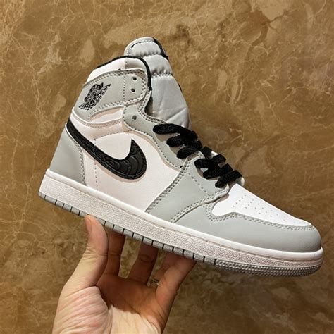 Aj鞋款式大全aj1款式大全及名称 伤感说说吧