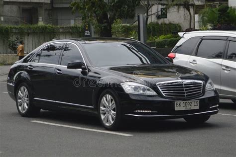 2008 Mercedes Benz W221 S Class S350 Editorial Image Image Of Drive Benz 347481535