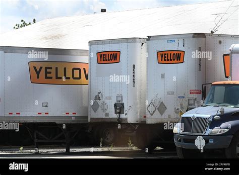 New York Usa 31st July 2023 Yellow Corp Trailers Are Seen Parked