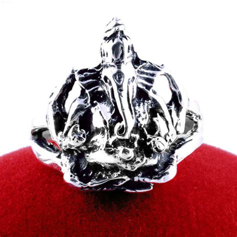 Oxidized Ganpati Silver Ring Gem O Sparkle