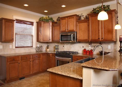 Medium Oak Kitchen Cabinets