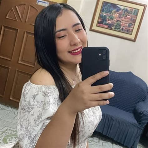 Stefania Vasquez Stefavasquez10 • Threads Say More