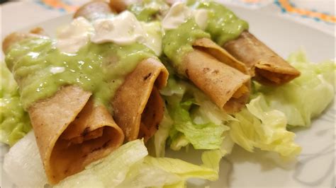 Tacos Dorados De Pollo Y Buenísima Salsa Verde Nancy Alba Acevedo