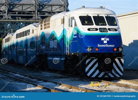 Sound Transit Sounder Commuter Train Passing Northbound Under A Signal