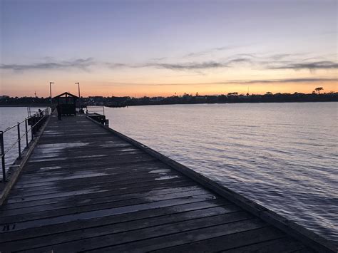 The Sun Rise From Mordialloc Pier R Melbourne