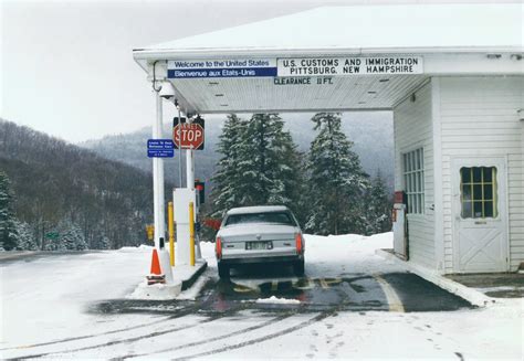 10 American States That Border Canada And How To Cross