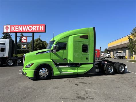 2024 Kenworth T680 Papé Kenworth