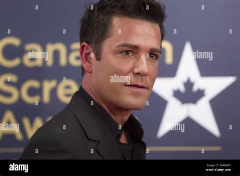 Yannick Bisson Winner Of The Fans Choice Awards Arrives On The Red