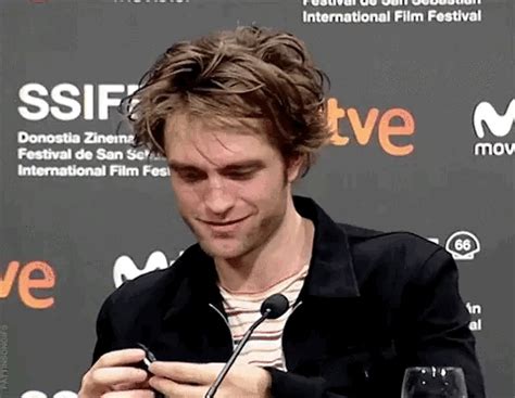 Pin By Zana Zana On Robert Pattinson Robert Douglas Robert Pattinson