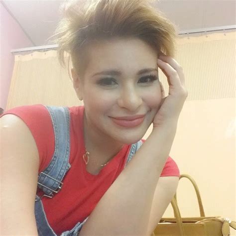 Sering Pakai Seksi Cetus Anggapan Zila Bakarin Status Janda