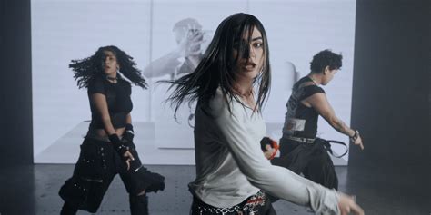 Underscores Shares Video For New Song “do It” Watch Pitchfork