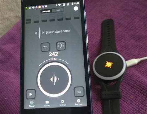 Soundbrenner Pulse Vibrating Visual Metronome With Tap Tempo Gadget