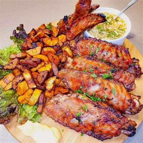 Livoire Star Troyes Comentários De Restaurantes Fotos And Número De Telefone 2024