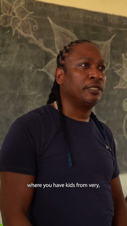 Orphane Clip 1 Youtube