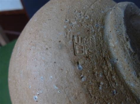 Yahooオークション 信楽焼茶碗・陶吉（西尾瑞舟）・共箱