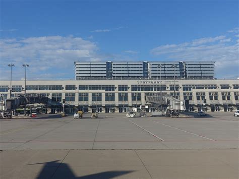 Stuttgart Airport Terminal 1 Facade