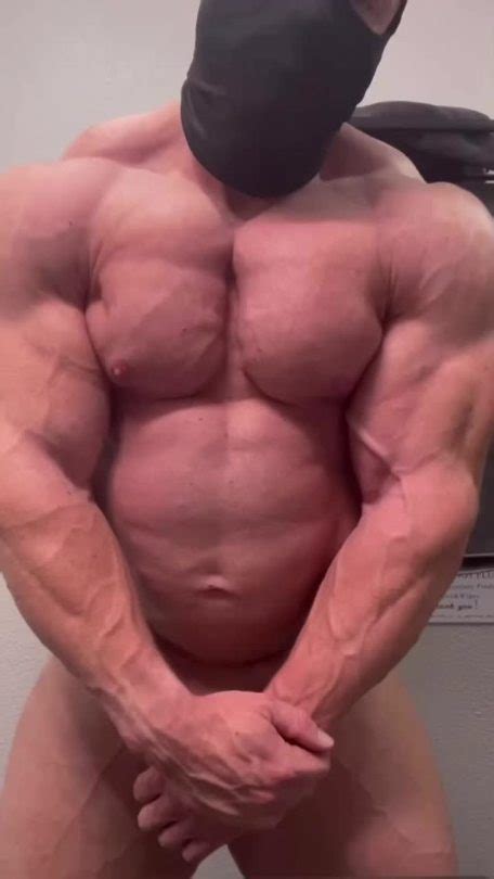 Thebuffbaldwin Builtforbreedingroided Slab Of Dumb Tumbex