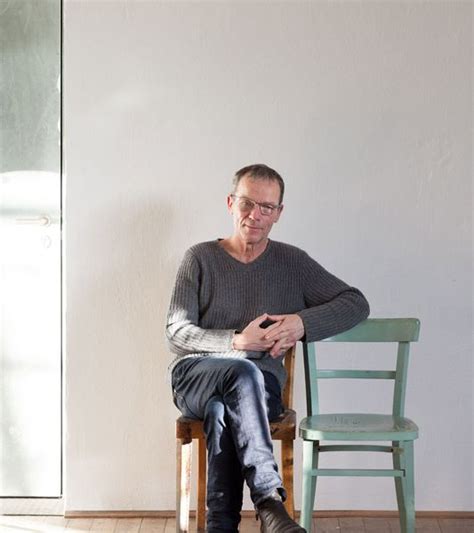 Thomas Heise Man Muss Sich Trennen Um Etwas Zu Begreifen Film Derstandard At › Kultur