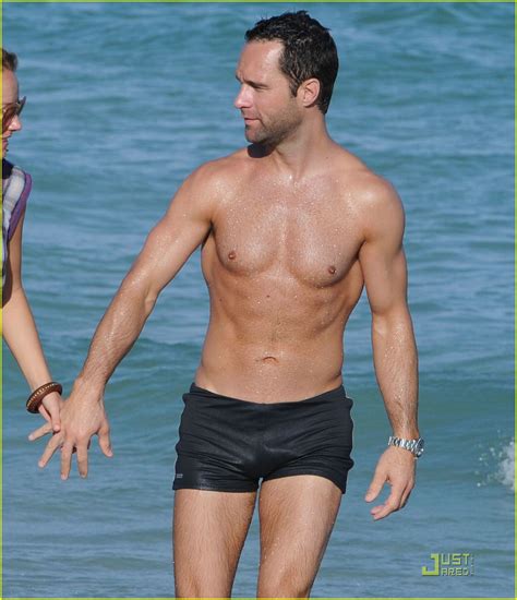 Chris Diamantopoulos Is Shirtless Sexy Photo Becki Newton Chris Diamantopoulos