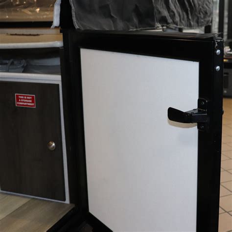 Coleman And Fleetwood Screen Door Latch — Coleman Pop Up Parts
