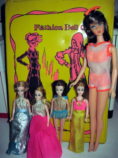 Tracys Toys And Some Other Stuff Mod Doll Case And Vintage Dawn Dolls