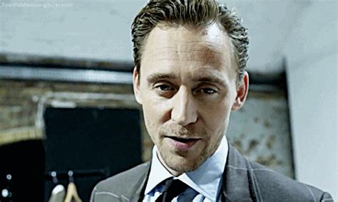 Tom Hiddleston X