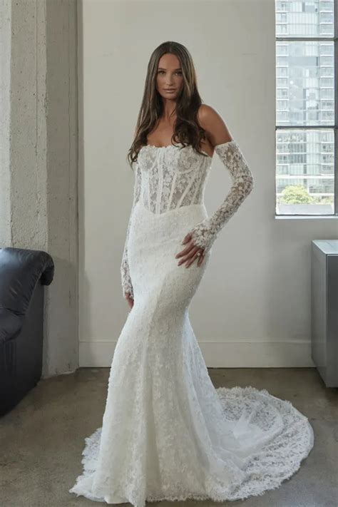 Serne AmÉ Luv Bridal Adella Luv Bridal Serne AmÉ Luv Bridal Adella Luv Bridal
