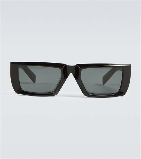 Rectangular Sunglasses In Green Prada Mytheresa