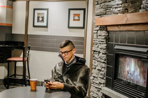 Arctic Hotel In Iqaluit Nunavut Frobisher Inn