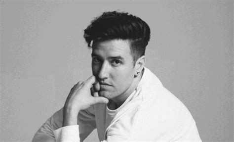 Logan Henderson