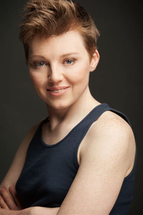 Amy Fox Biografia