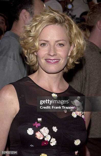 Actress Elisabeth Shue Photos And Premium High Res Pictures Getty Images