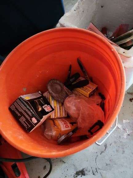 Assorted Hand Tools Baer Auctioneers Realty Llc Assorted Hand Tools Baer Auctioneers Realty Llc