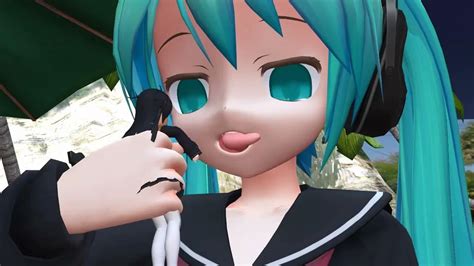Mmm Giantess Hatsune Miku Se Come A Mikazuki