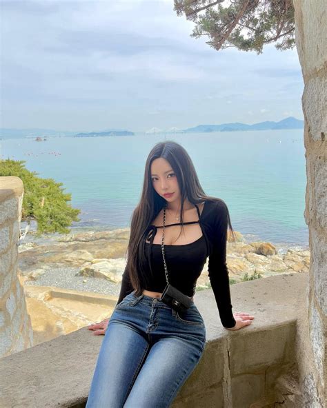 Pin By Tom On Donggeuran Korean Model In 2025 Beautiful Dresses Short Kpop Fashion Outfits