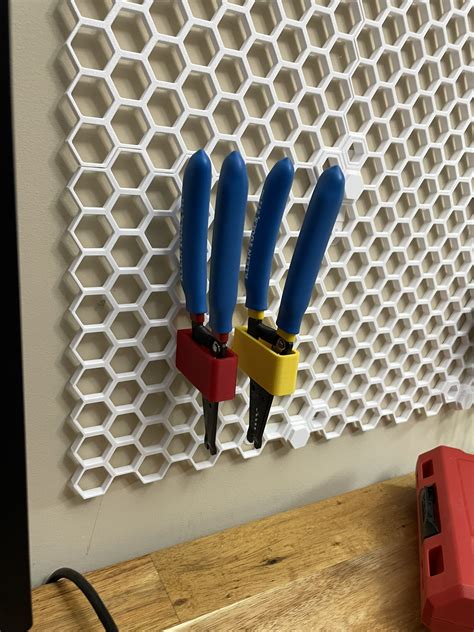 Klein 1105311057 Wire Stripper Mount For Honeycomb Wall By Gminnick