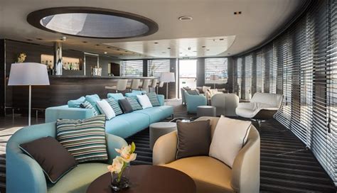 Bateau De Croisière Polaire Le Soleal Les Mondes Polaires