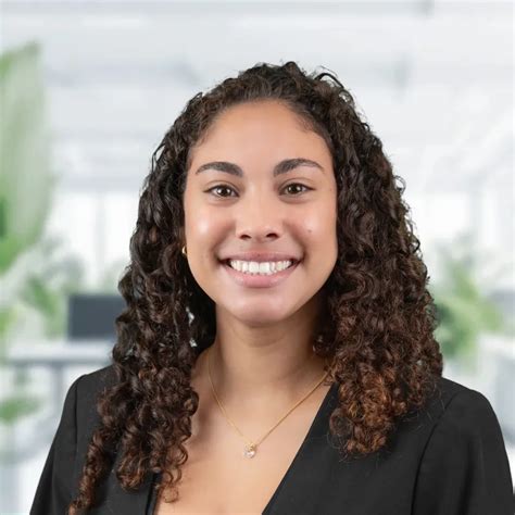 Intern Spotlight Qanda With Amy Diaz Randd Intern Patisserie