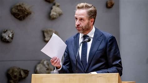 Minister Hugo De Jonge Wil Meer Ambitie Voor Friese Taal En Cultuur