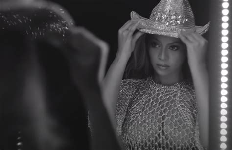 Okla Country Radio Plays Beyoncés Texas Hold Em After Backlash