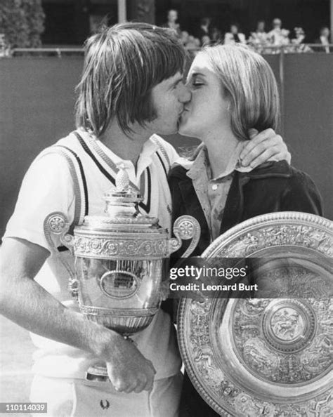 146 Chris Evert Jimmy Connors Photos And High Res Pictures Getty Images