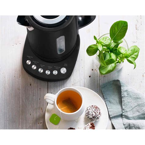 Russell Hobbs Addison Digital Kettle Rhk510blk Bi Rite Home Appliances