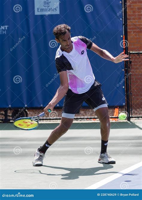 Mukund Sasikumar At The Winston Salem Open Editorial Stock Image Image Of Complex Popyrin