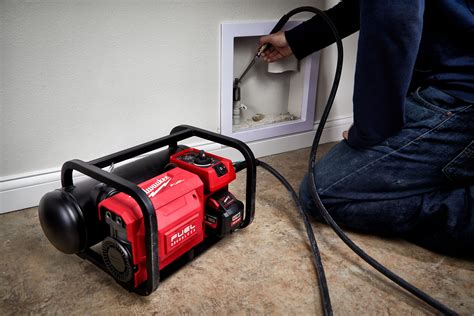 Milwaukee M18fac 0 M18 Fuel Cordless Air Compressor Skin Only Nz